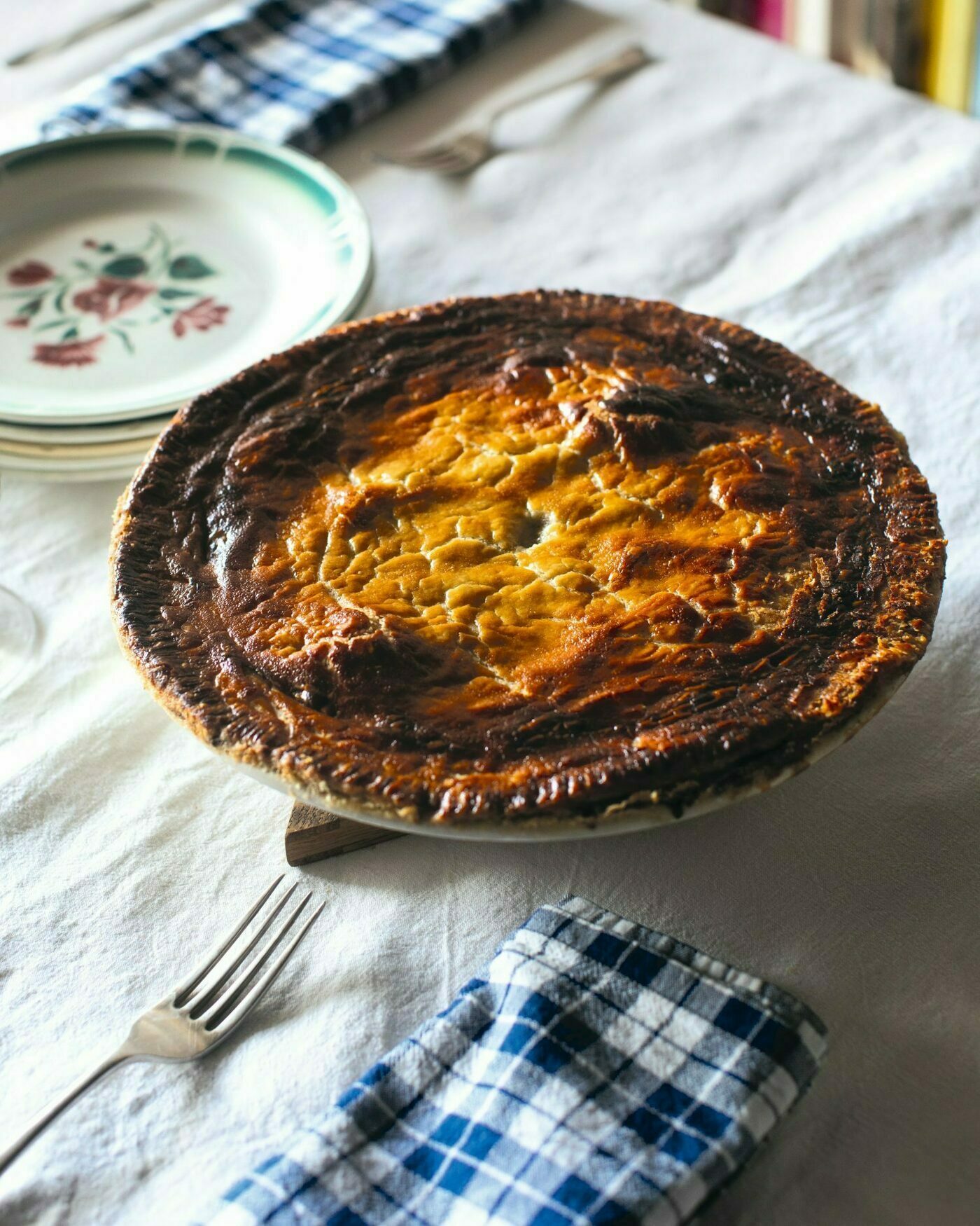 COOKING: SIMPLY AND WELL, FOR ONE OR MANY - BY JEREMY LEE - Oxford ...